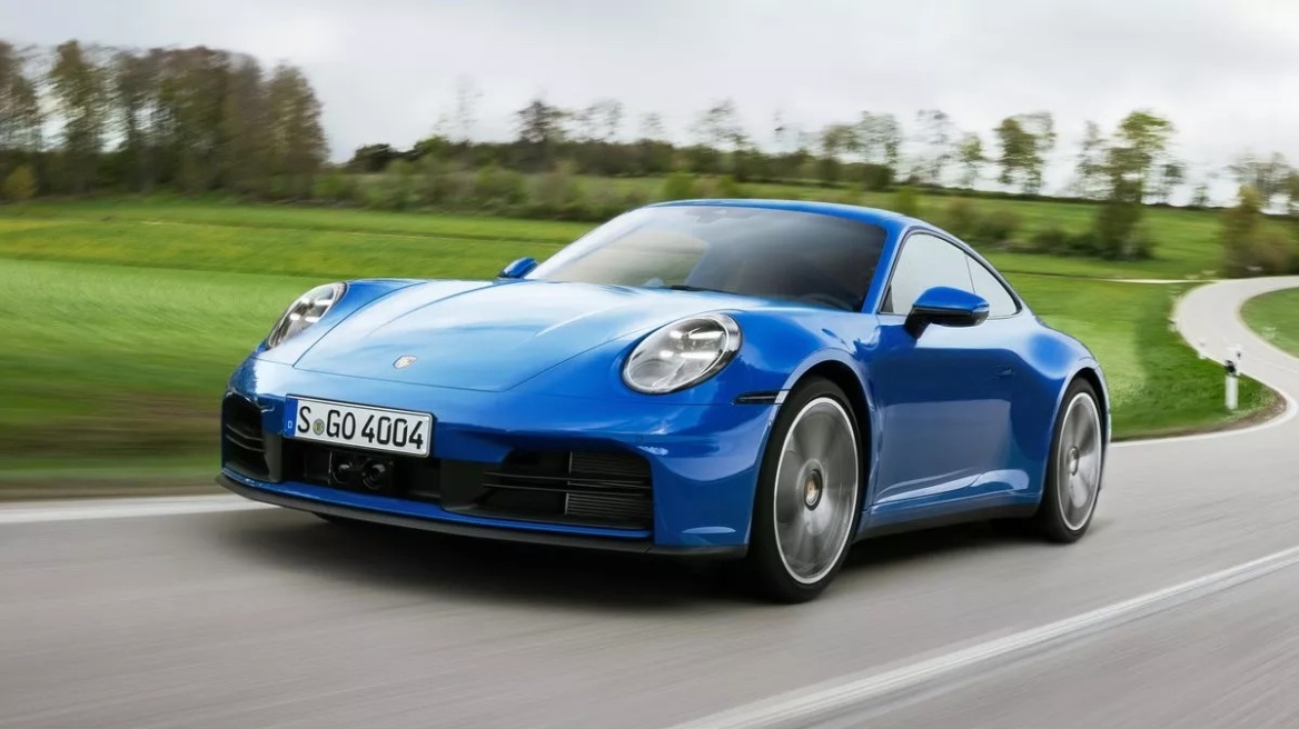 Πόσο κοστίζει η νέα Porsche 911 στην Ελλάδα;