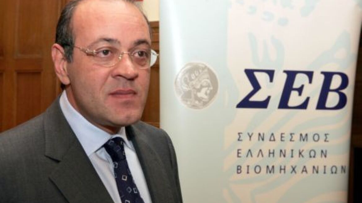 Δασκαλόπουλος: «Ντροπή η βιομηχανία τροπολογιών»