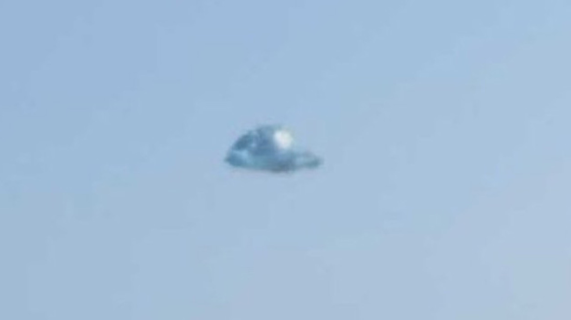 Γερμανοί τουρίστες φωτογράφισαν... UFO στην Κρήτη
