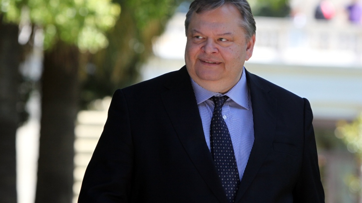 Ευαγγ. Βενιζέλος: Η Ανάσταση της χώρας βρίσκεται στα χέρια μας