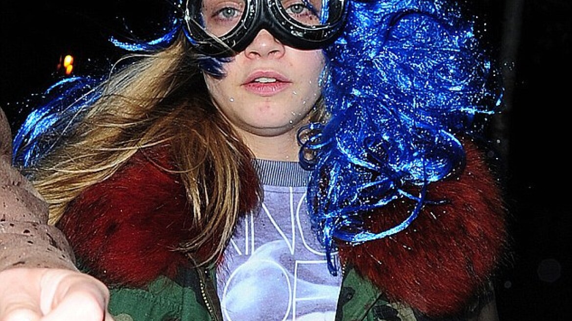 Cara Delevingne: Μήπως έχει αρχίσει να ξεφεύγει;