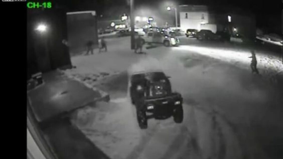 Τρομακτικό βίντεο: «Γουρούνα»-φάντασμα τα κάνει όλα... καλοκαιρινά (κι ...