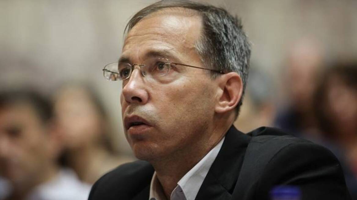 Μαυρωτάς στον ΘΕΜΑ 104,6: «Ναι» στις Πρέσπες αλλά και σε πρόταση μομφής
