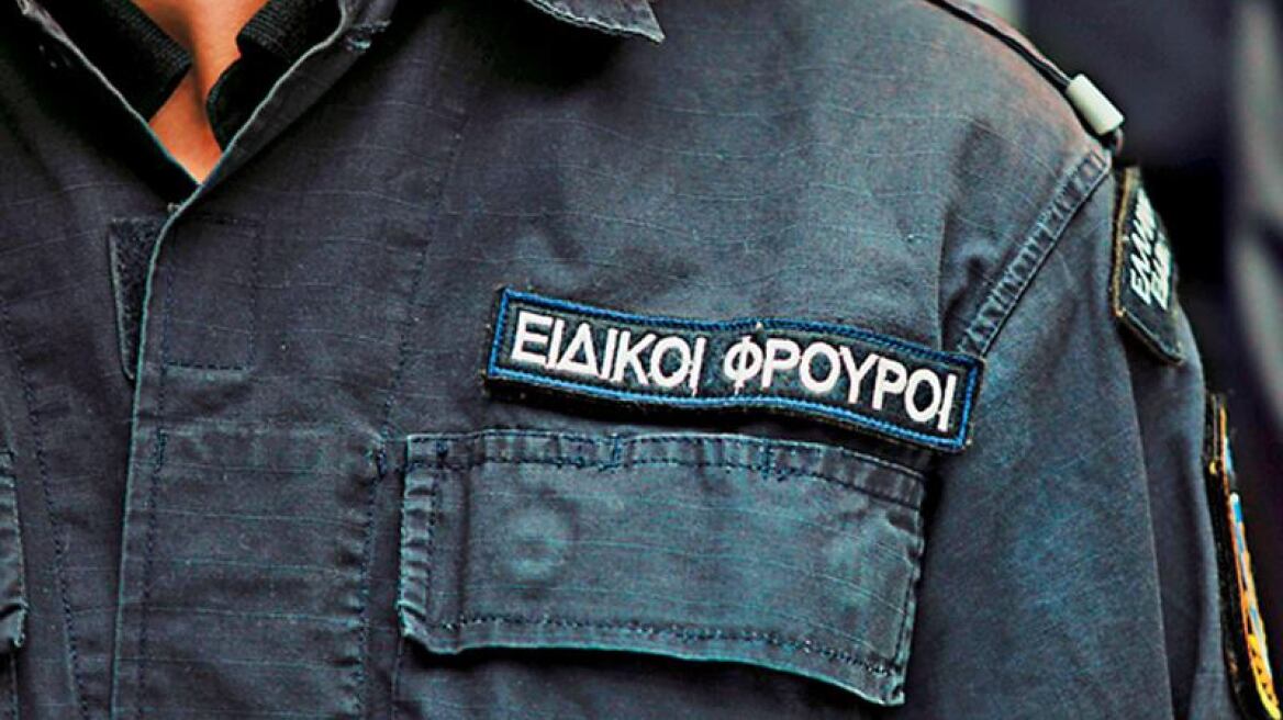Ειδικοί Φρουροί κατά Τόσκα: O υπουργός χάνει την ψυχραιμία του ...