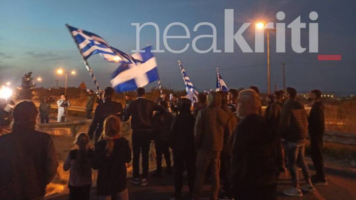 Πυροβολισμός 16χρονου: Διαμαρτυρία Ρομά και στο Ηράκλειο Κρήτης