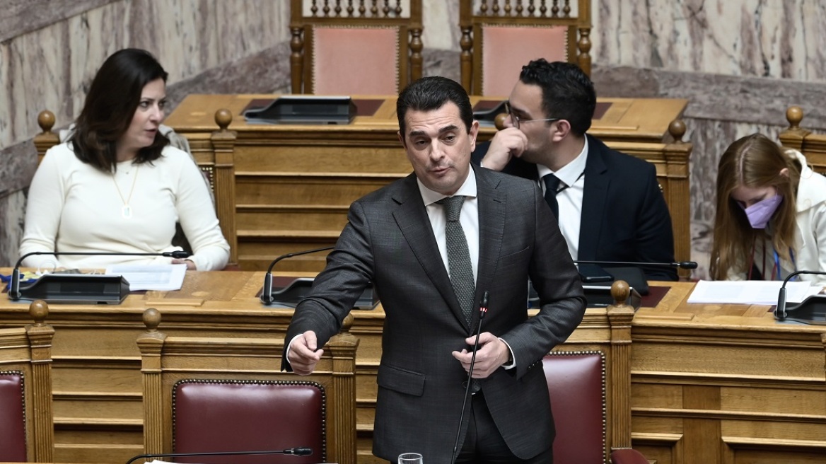 Διαφωνίες βουλευτών της ΝΔ για διάταξη που αφορά την εκτός σχεδίου δόμηση