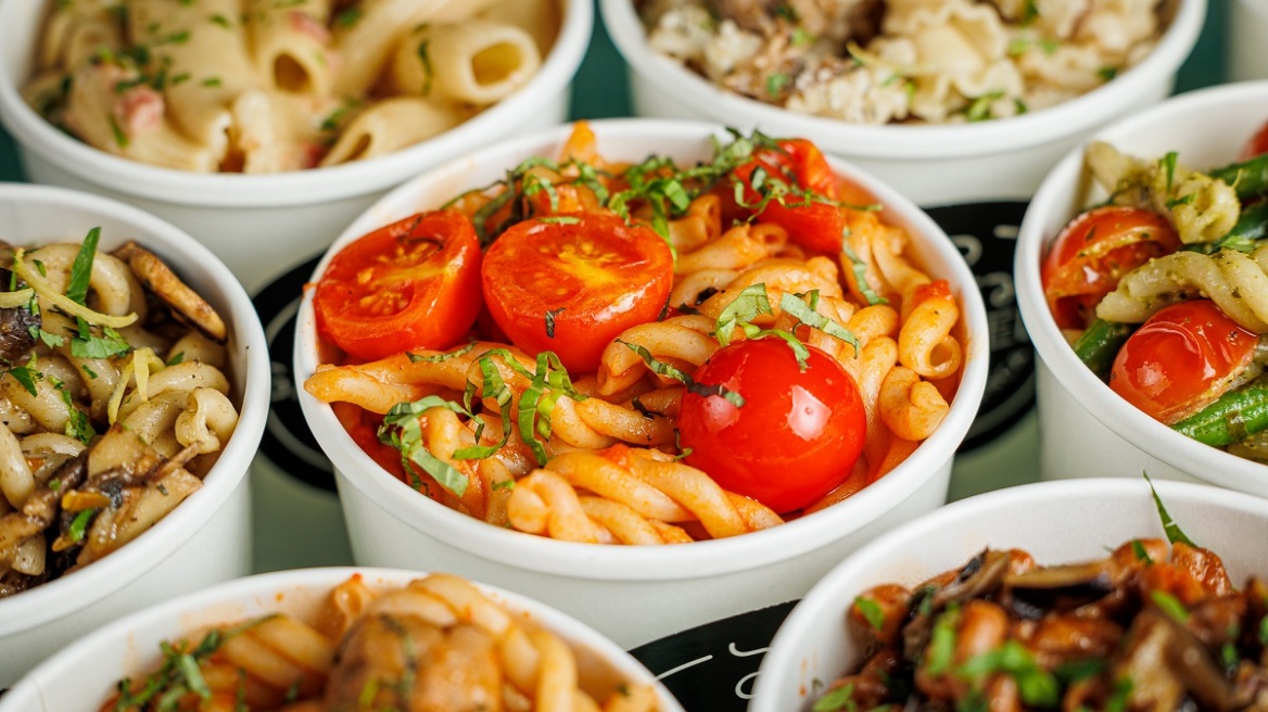Pasta στο χέρι: 7 στέκια στην Αθήνα που κάνουν τις μακαρονάδες το ...
