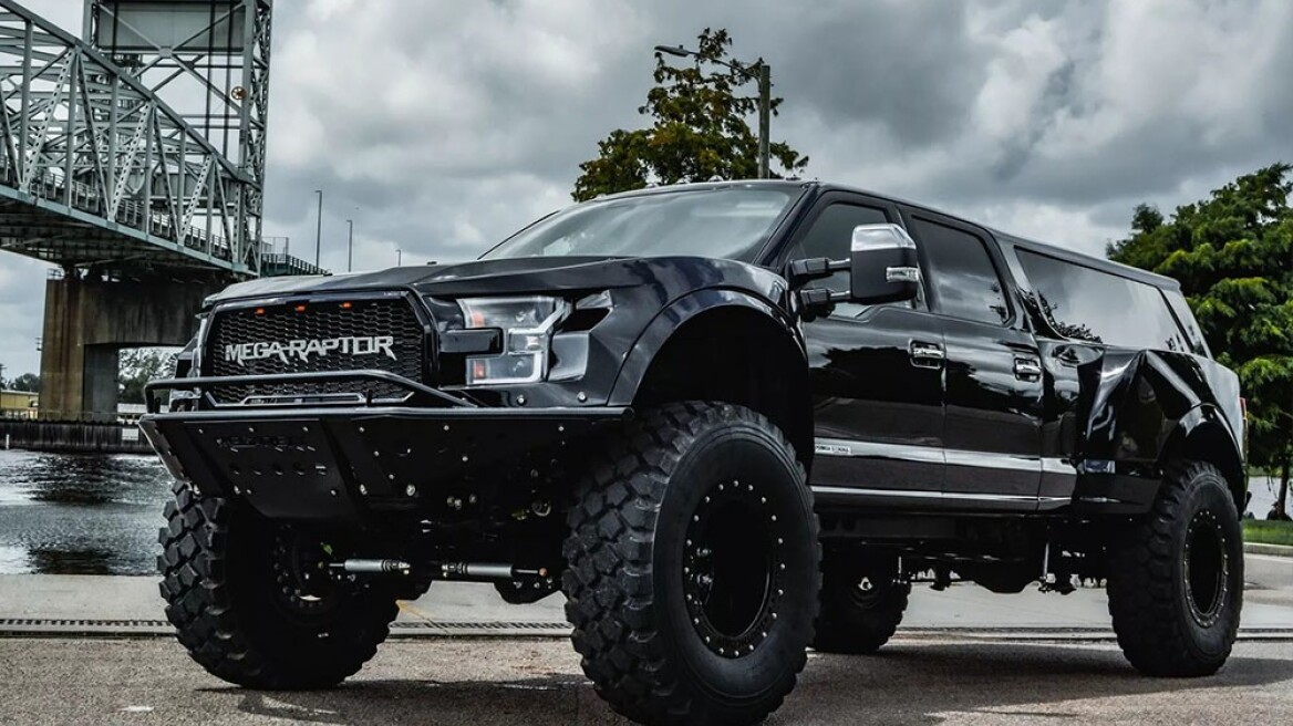 Mega Raptor με θέσεις για 10 επιβάτες