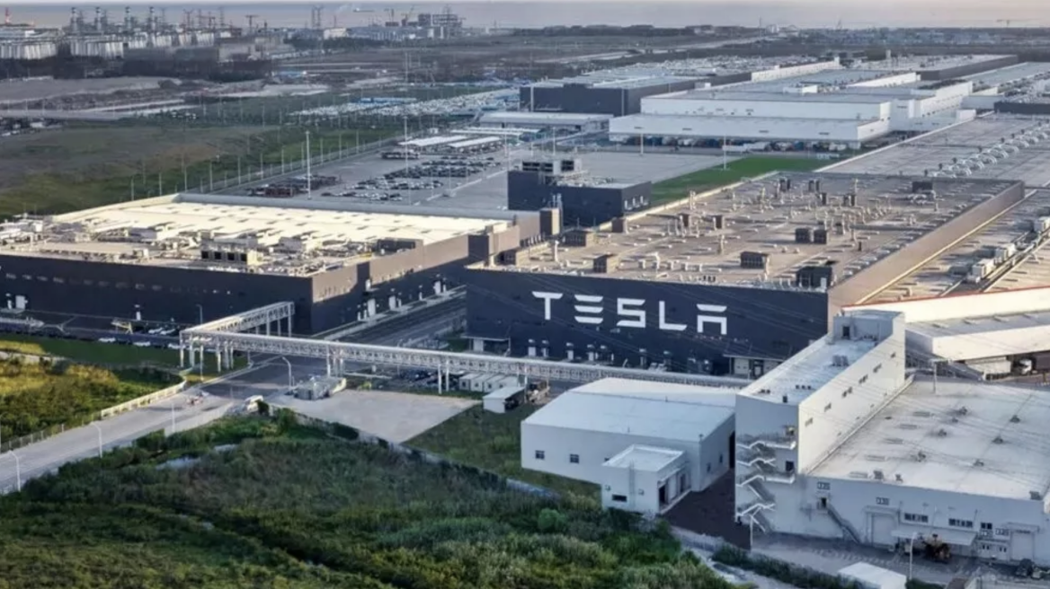 Ηρθε η ώρα της Ελλάδας για εργοστάσιο Tesla;
