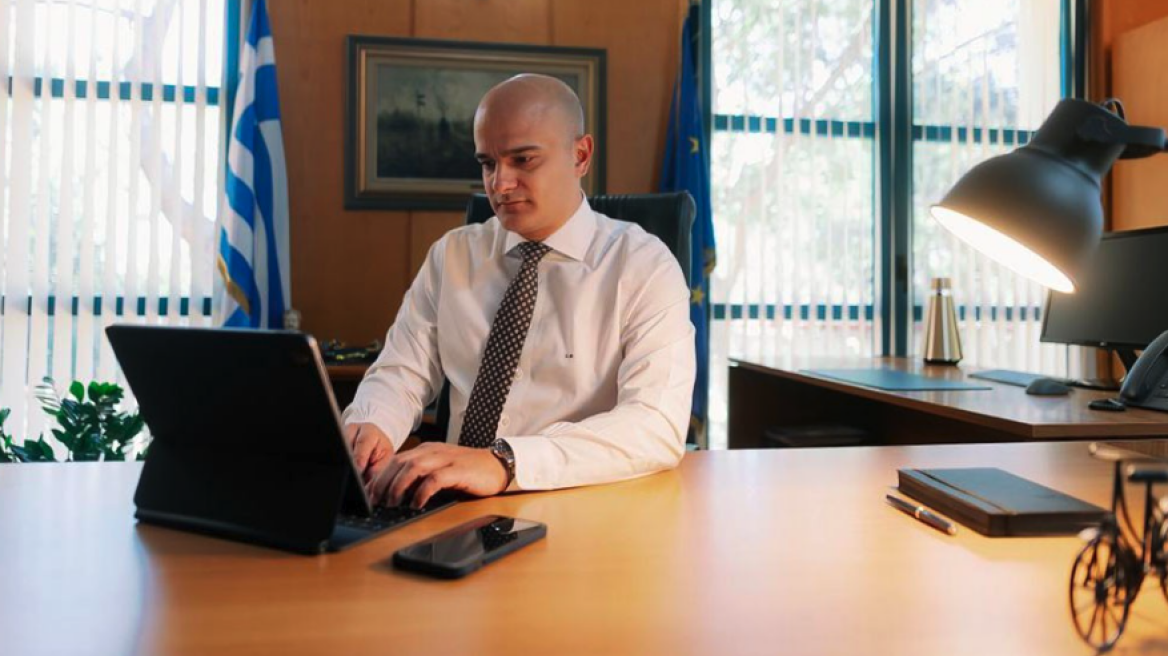 Ο Γενικός Γραμματέας Μεταφορών για επιδοτήσεις, ηλεκτροκίνηση, ΚΤΕΟ...