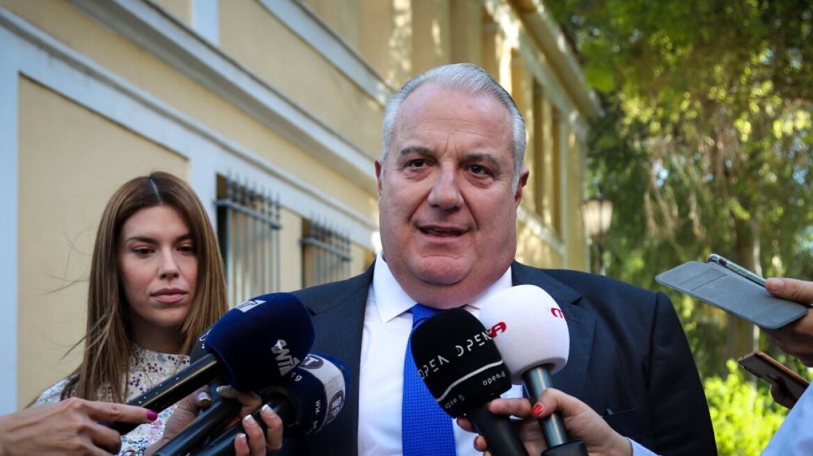 Κεχαγιόγλου: Από τον Τύπο έμαθαν για την κατάσχεση του φορτηγού πλοίου ...