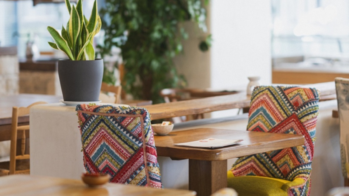 Υi: Fine comfort μενού στο ντιζαϊνάτο plant based εστιατόριο της Γλυφάδας