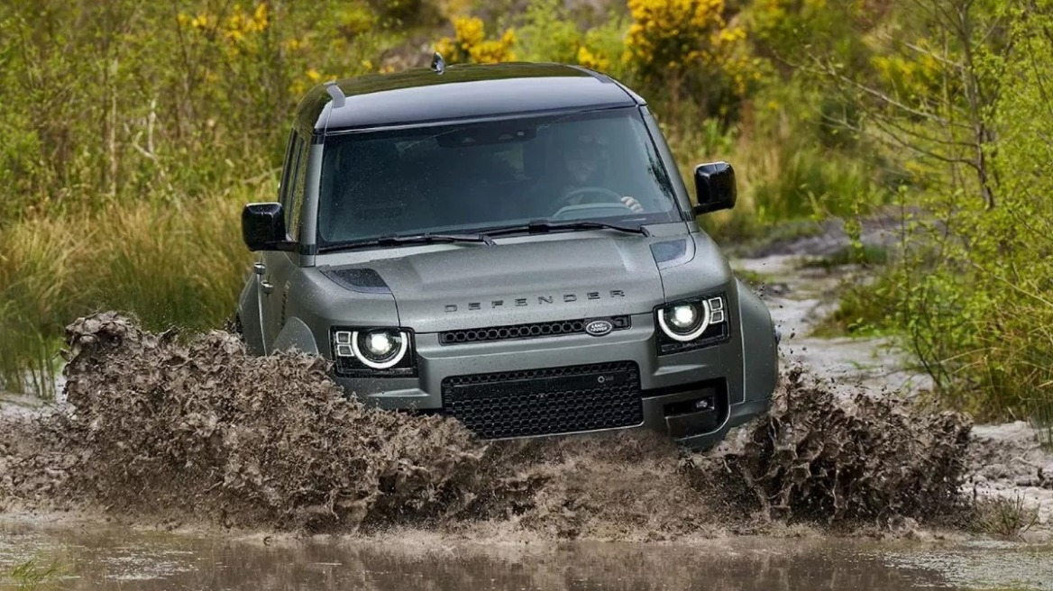 Έρχεται το... baby Land Rover Defender - Πότε θα το δούμε στην Ελλάδα;