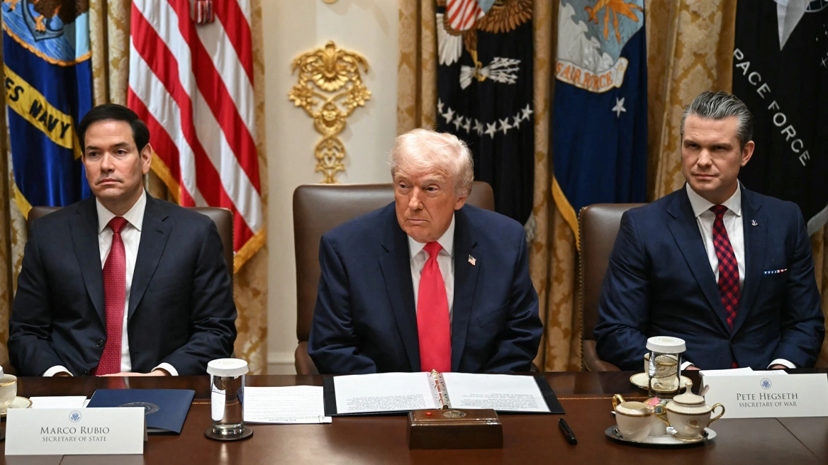 Από το MAGA στο Make Europe Great Again ο Τραμπ: Στήριξη σε πατριωτικά ...