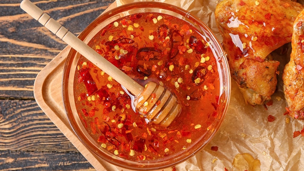 Τι είναι το Hot Honey και γιατί έγινε η Νο1 συνταγή παγκοσμίως στο ...