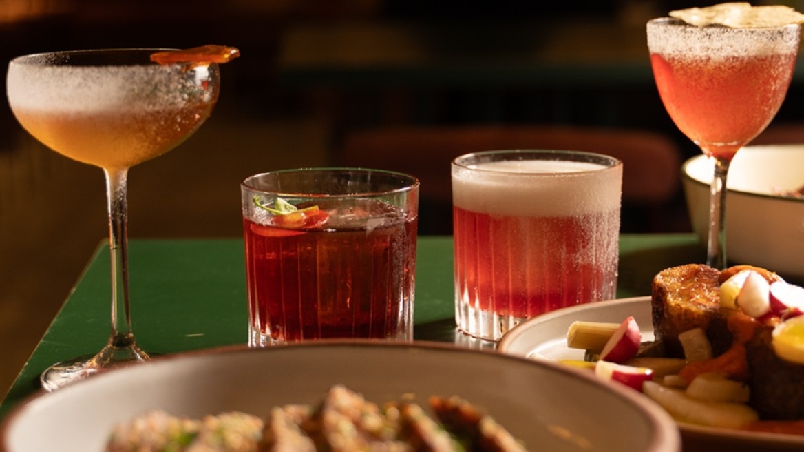 Felicità: Στο Ρουφ για αυθεντικό aperitivo και sharing πιάτα