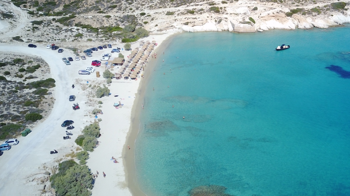 Η σχεδόν... άγνωστη ελληνική παραλία που προτείνεται από το Conde Nast ...