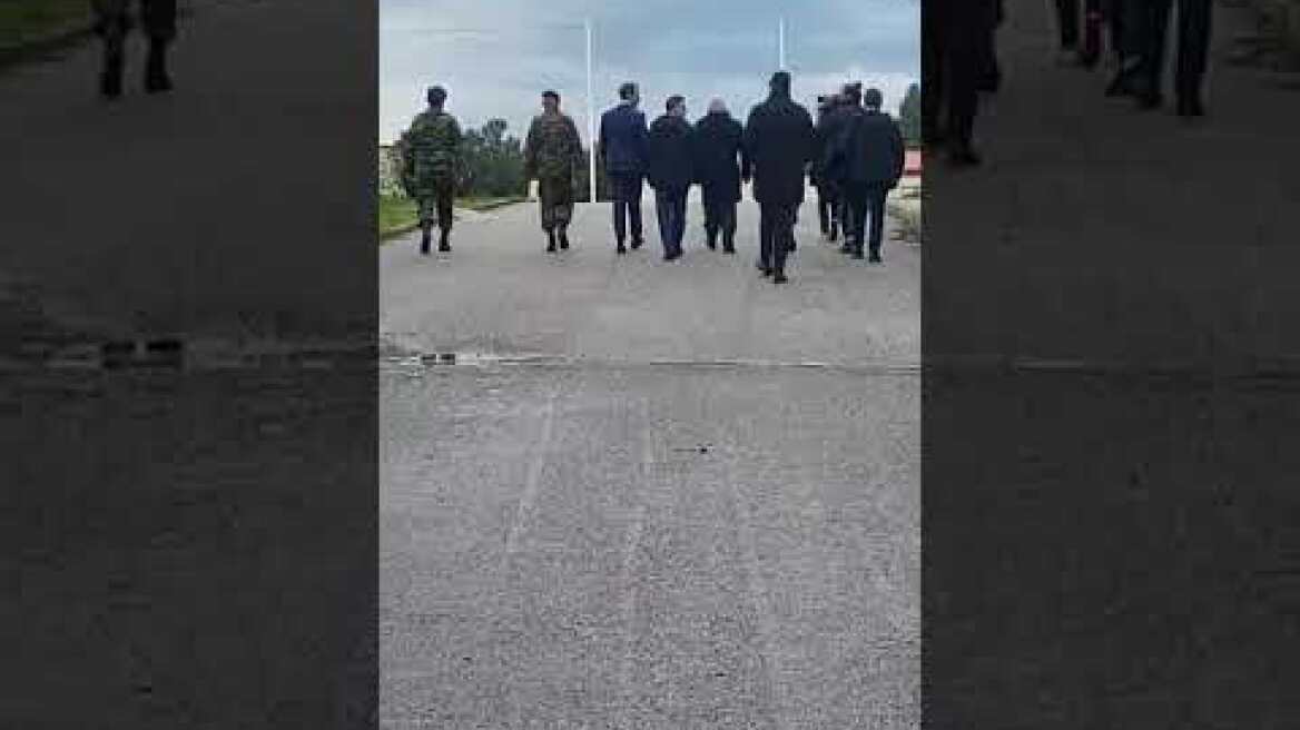 WebTV - Επίσκεψη του Στέφανου Κασσελάκη στο Κέντρο Εκπαίδευσης ...