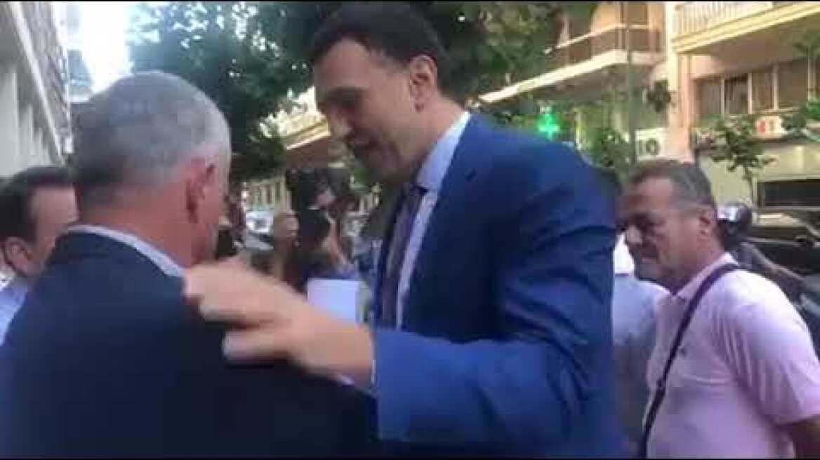 Στο υπουργείο Υγείας η ΠΟΕΔΗΝ: Κατέβηκε ο Κικίλιας και τους μίλησε στο ...
