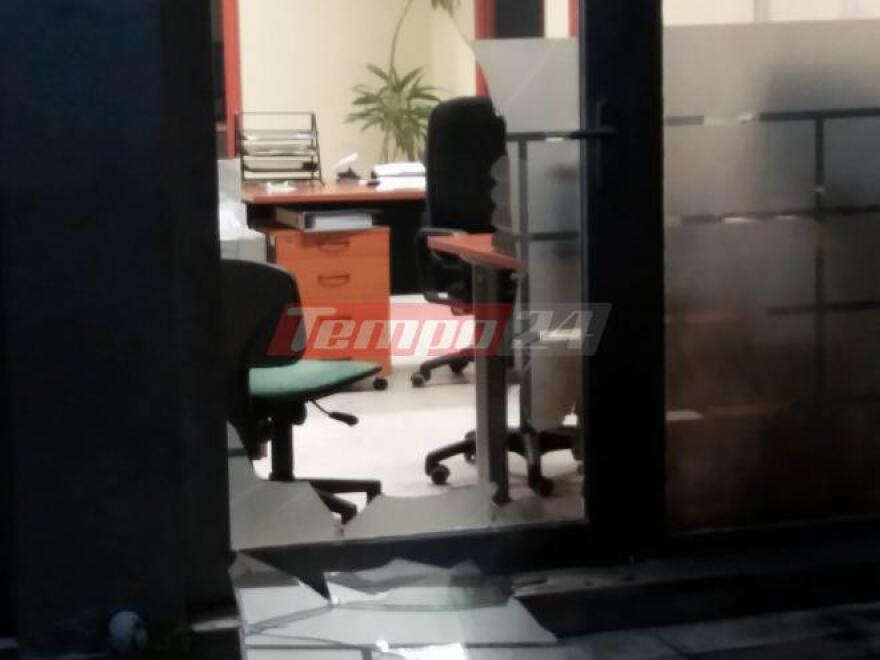 Πάτρα: Εκρηκτικοί μηχανισμοί στα γραφεία της Διεύθυνσης Εμπορίας της ΔΕΗ