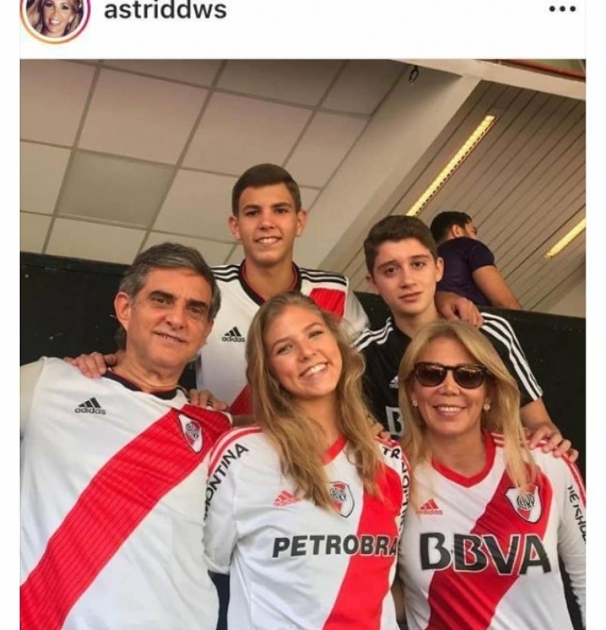 Άκρως τρελό και... Superclasico: Η μισή οικογένεια του διοργανωτή του ...