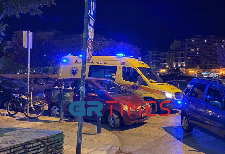 Φωτιά σε διαμέρισμα στο κέντρο της Θεσσαλονίκης - Άμεση κινητοποίηση ...