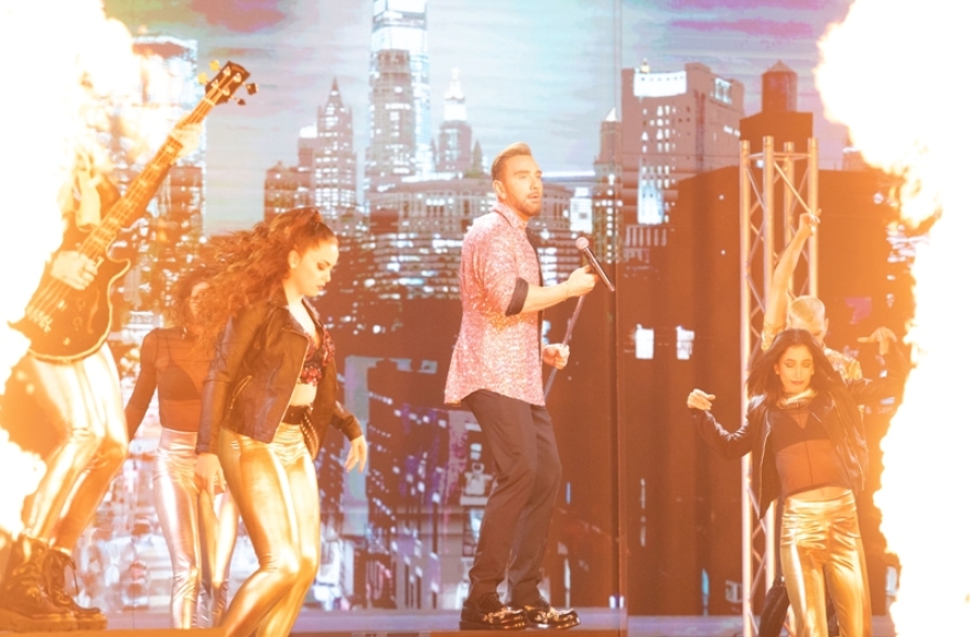 Στην κορυφή της τηλεθέασης σε όλα τα κοινά το J2US