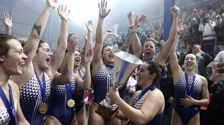 Len Super Cup: Τελικός σε φόντο πειραιώτικο, ο Ολυμπιακός κόντρα στον ...