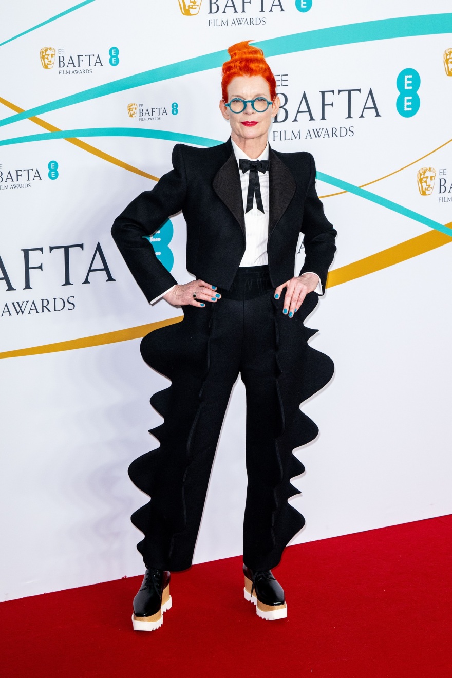 BAFTA: Οι λαμπερές εμφανίσεις στο κόκκινο χαλί των βραβείων