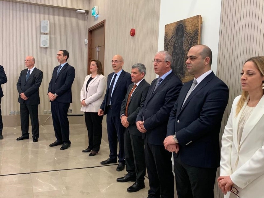 Χριστοδουλίδης στους υπουργούς του: Να παραιτηθείτε πριν σας το ζητήσω