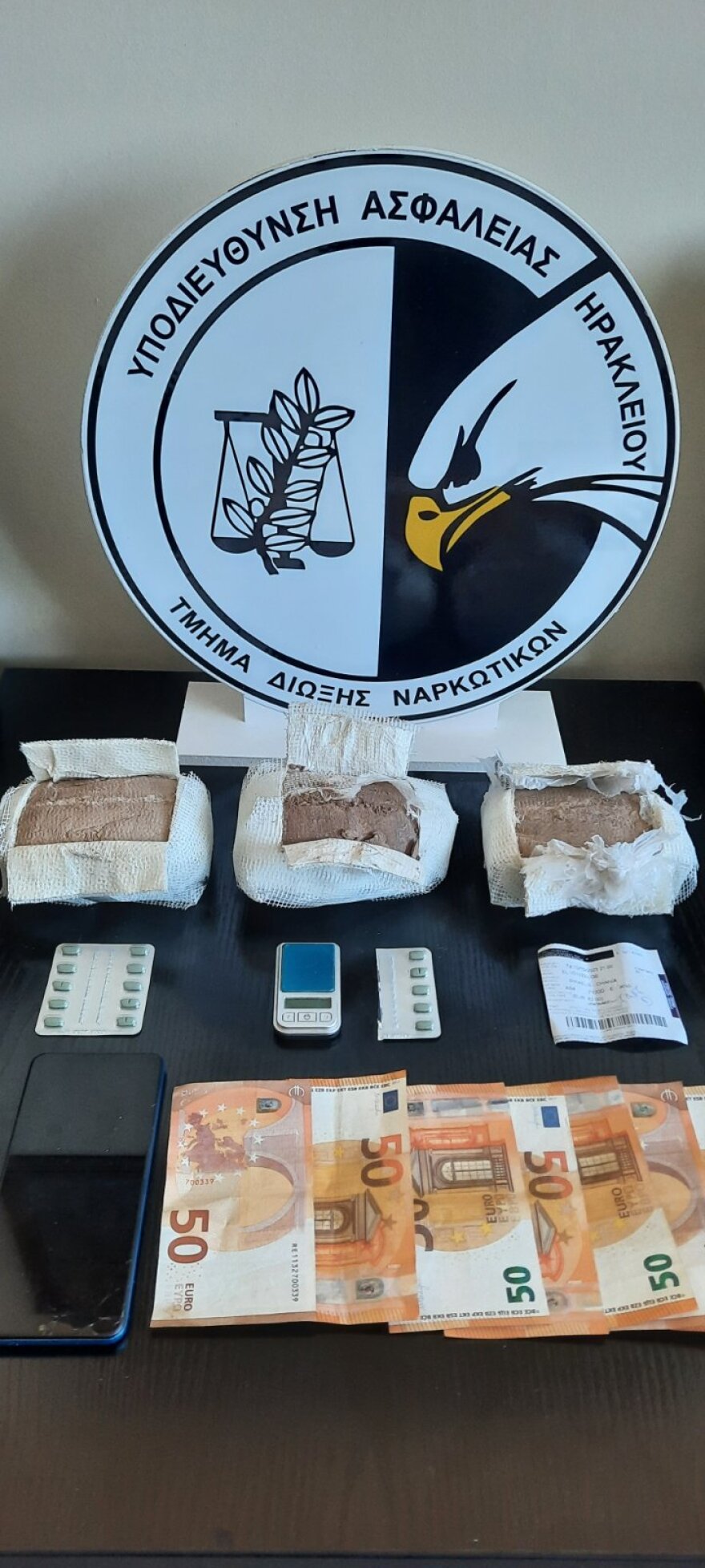 Κρήτη: 60χρονος μετέφερε με το πλοίο 1,5 κιλό ηρωίνης
