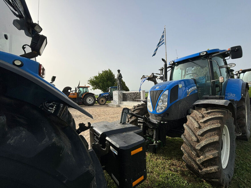 Νέο συλλαλητήριο των αγροτών στο μνημείο του Κιλελέρ - Δείτε φωτογραφίες
