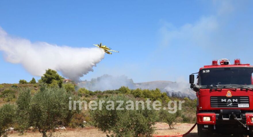Φωτιά: Καίγεται αγροτοδασική περιοχή στη Ζάκυνθο