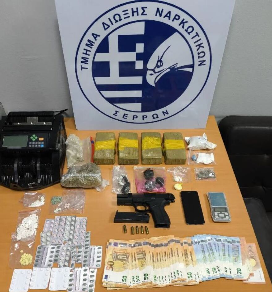 Σέρρες: 50χρονη Ρωσίδα έκρυβε ηρωίνη, κοκαΐνη και κάνναβη στο σπίτι της ...