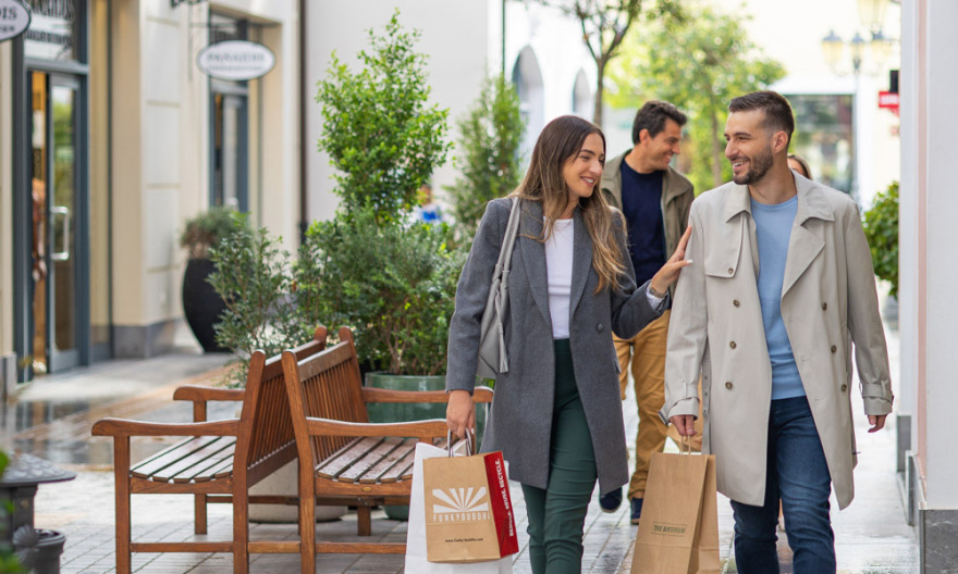 Ζήστε τη μοναδική εμπειρία των χειμερινών εκπτώσεων στα εμπορικά κέντρα της LAMDA Development