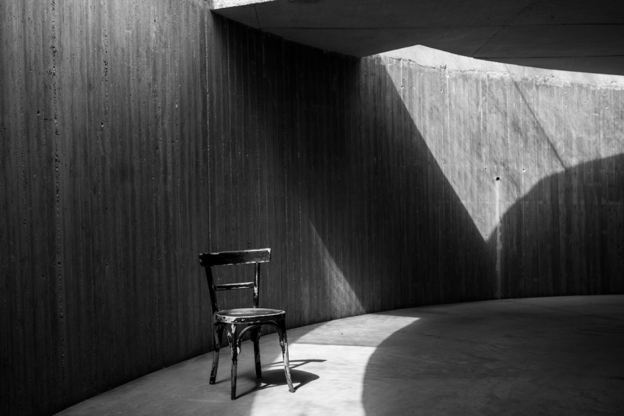 Το 47 Circles παρουσιάζει την αναδρομική και ανατρεπτική ατομική έκθεση 'Unveiled: The Fine Art ...