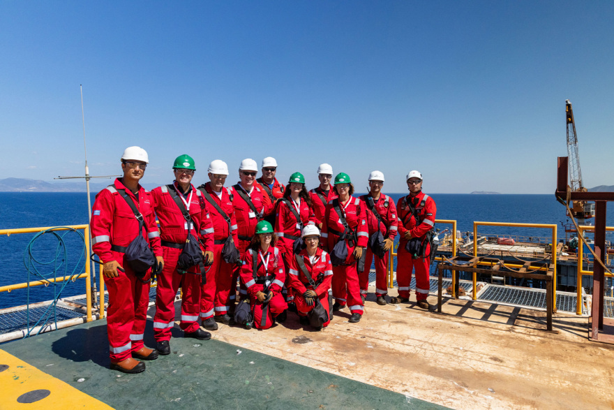 To «πράσινο» Energy Observer στον «πράσινο» Πρίνο για την αποθήκευση CO2!