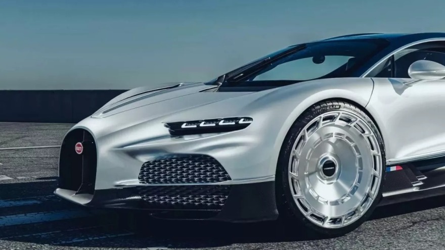 Η Bugatti Tourbillon δοκιμάζει aftermarket ζάντες